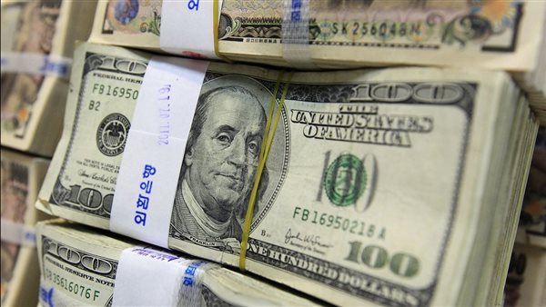 صعود مفاجئ ارتفاع الدولار واليورو والريال السعودي أمام الجنيه الآن